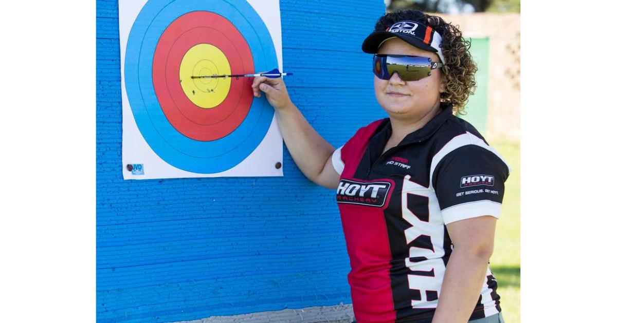 TIRO CON ARCO: Andrea, directa a la diana