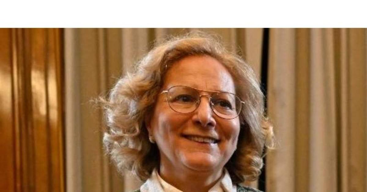 Elsa González presenta en León su libro