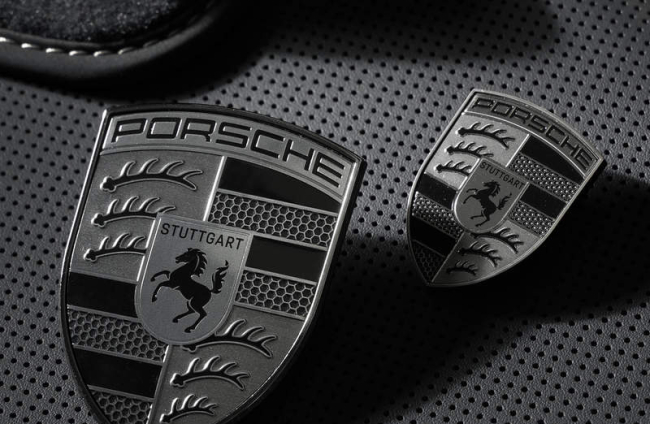 Porsche Turbo. Tinte… ‘Turbonite’