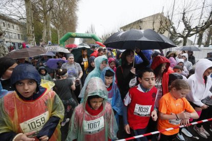 Todas las fotos de la Media Maratón de León. Álex Martínez y Mónica ...
