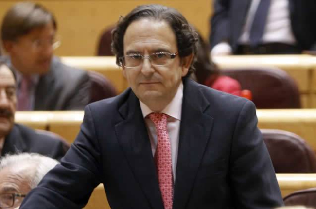 Luis Aznar a Goioaga: «Está sentado entre los escaños donde antes lo ...