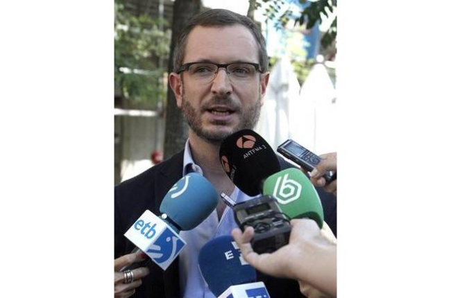 El PSOE felicita a Maroto por su boda, "orgulloso" de que sus leyes ...