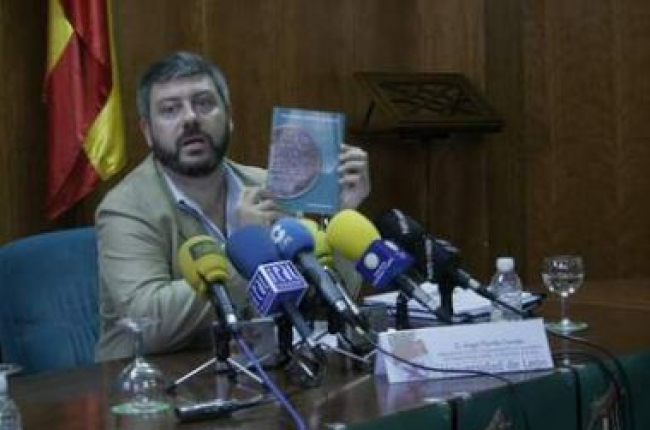 El arqueólogo revelará esta tarde gran parte de los descubrimientos del ...