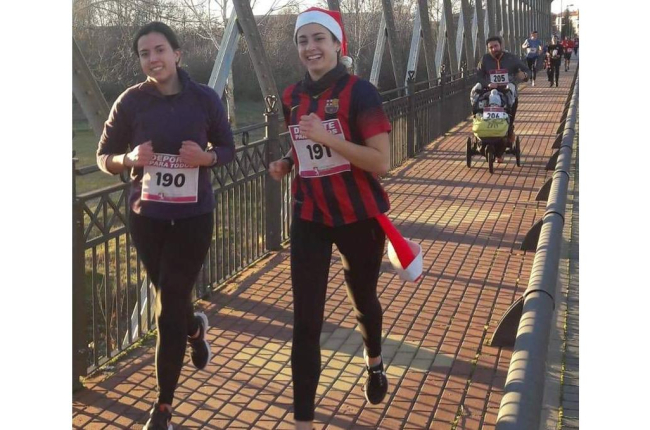 Omar Rueda y Ana Pérez Rubio reinan en Villanueva de Carrizo