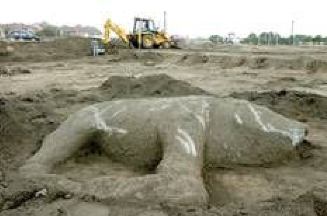 Descubren en Ávila un verraco de más de 2.000 años de antigüedad