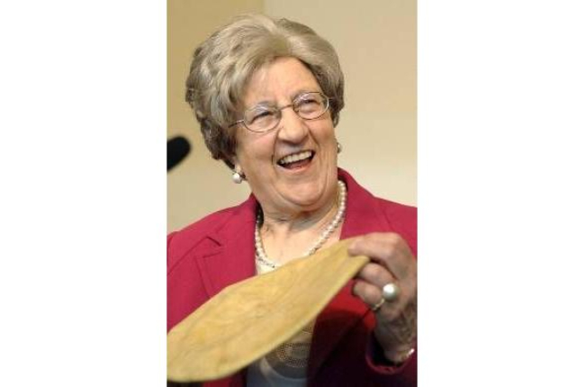 | Entrevista | Rosaura López Lorenzo |: «El asesino de Lennon llegó a ...