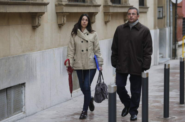 Raquel Gago abona la fianza de 30.000 euros con aval bancario