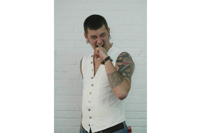 Tony Moog se ríe de sí mismo en la clausura de ‘Humor en alta definición’