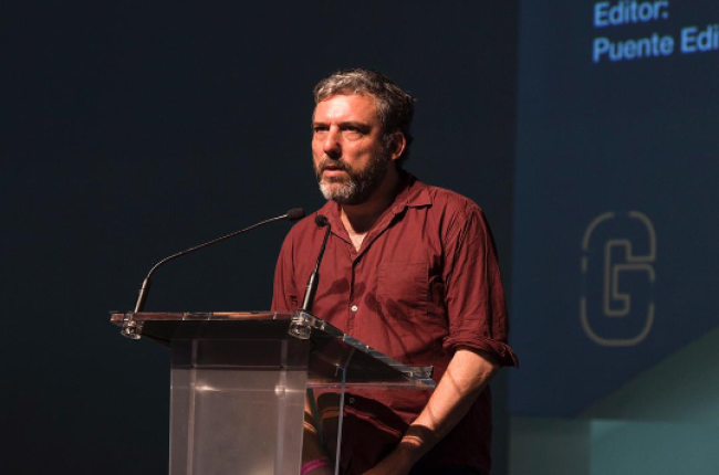 RECONOCIMIENTO: El libro coeditado por el leonés Moisés Puente y el ...