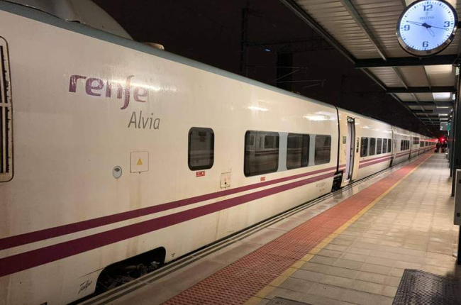 Alvia e Intercity: Renfe estrena sistema de billetes y reajusta ...
