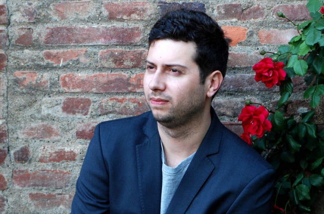 La ‘Luz fría’ de Julio César Álvarez invade San Marcelo