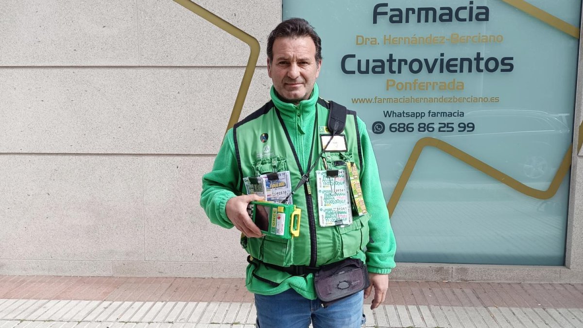 El vendedor de la Once que ha dado dos premios en Ponferrada en apenas un par de meses