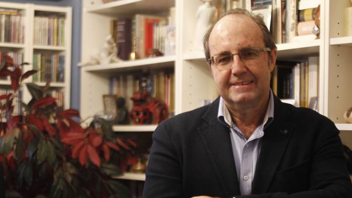 Fallece el escritor berciano César Gavela