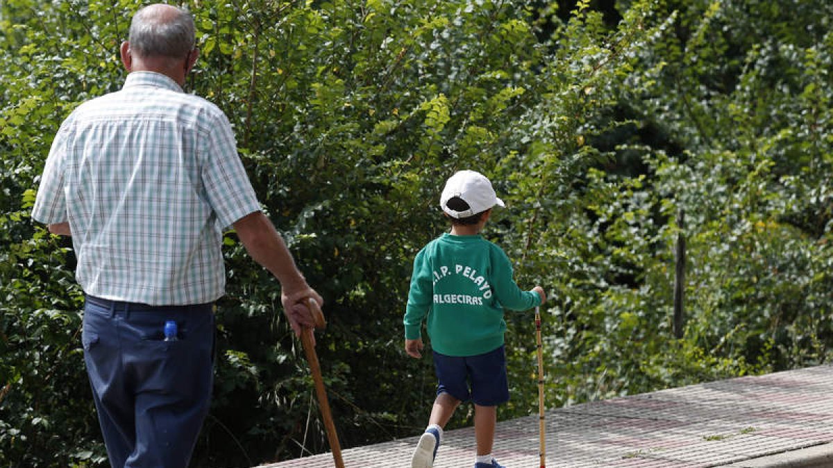La cacha como elemento práctico y legado tradicional que une a generaciones