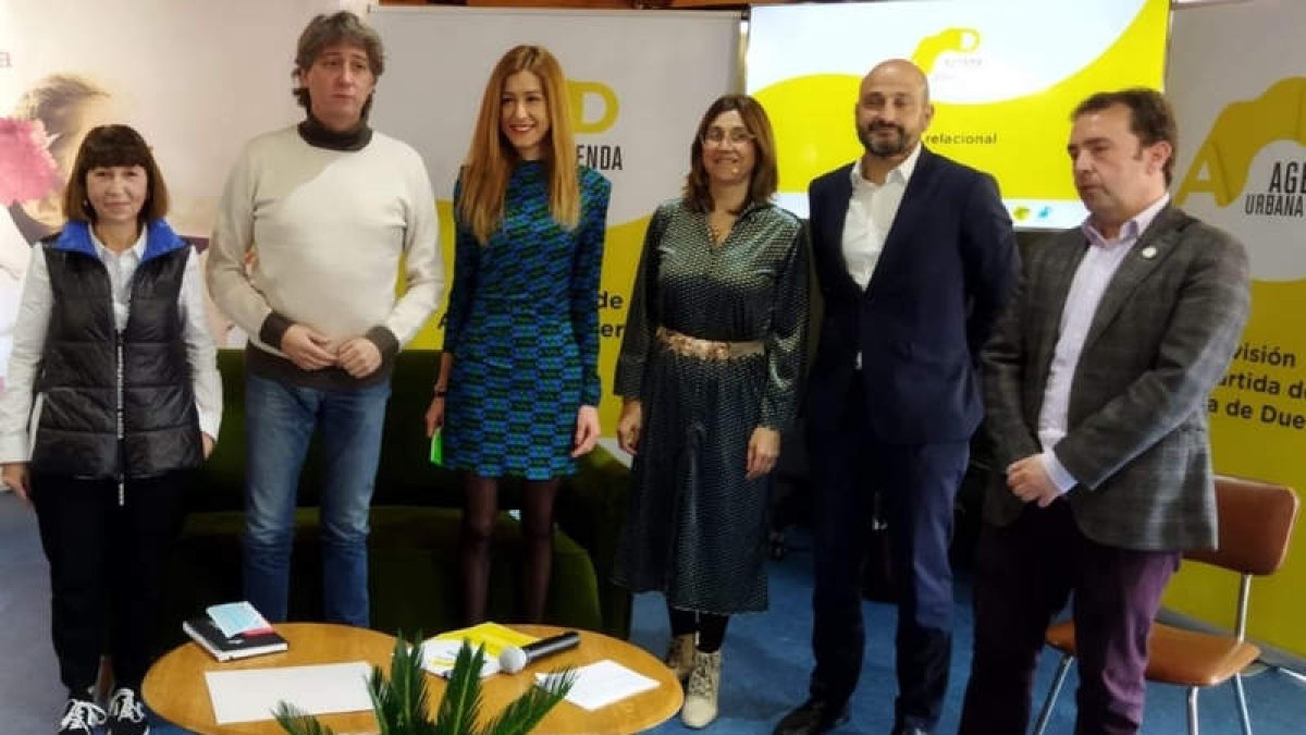 Mabel Fernández, en unas Jornadas