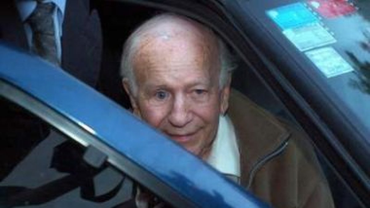 El nazi Paul Schaefer, fundador de Colonia Dignidad, muere en prisión