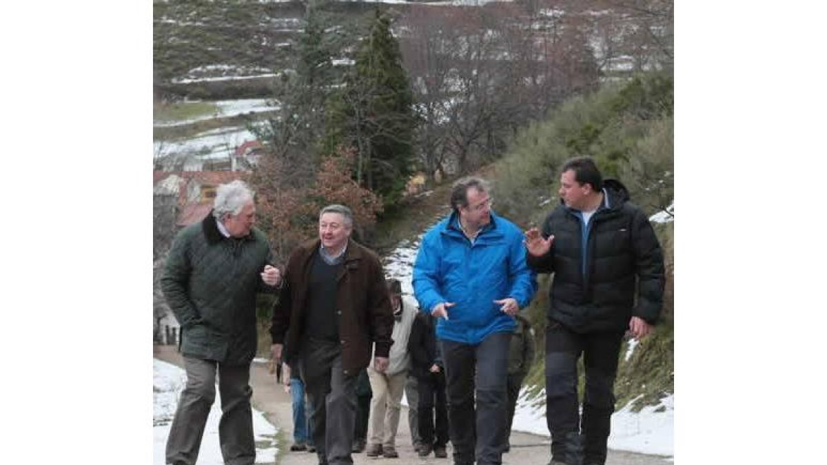La Junta amplía nueve kilómetros la ruta del Cares que partirá de Valdeón