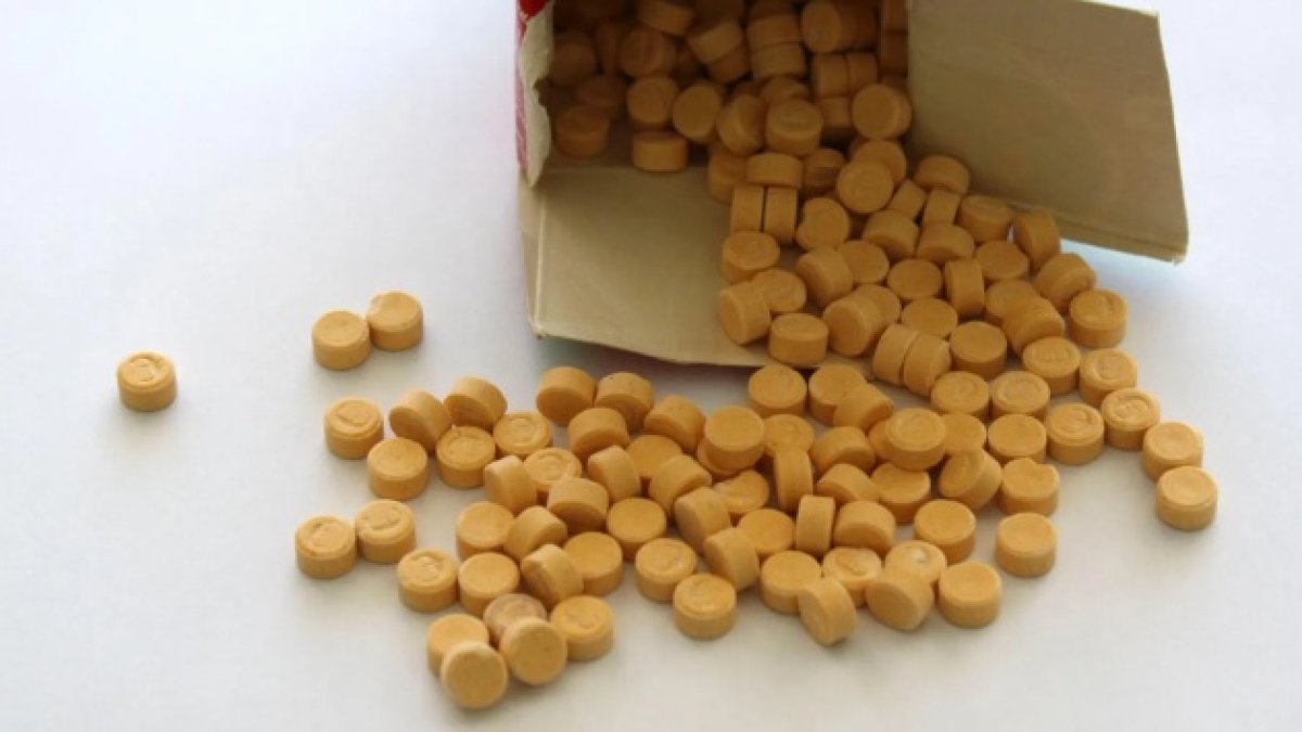 Le pillan con 30 pastillas de éxtasis y argumenta ante la policía que ...
