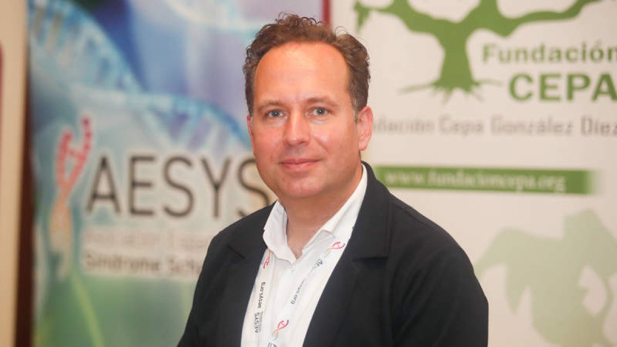 «El diez años podremos mejorar los síntomas del Schaaf-Yang»