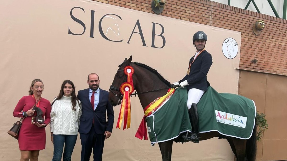 León suma cinco títulos mundiales con Lisonjero de Vida