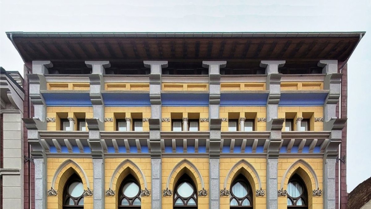 Edificio parala caja de ahorros