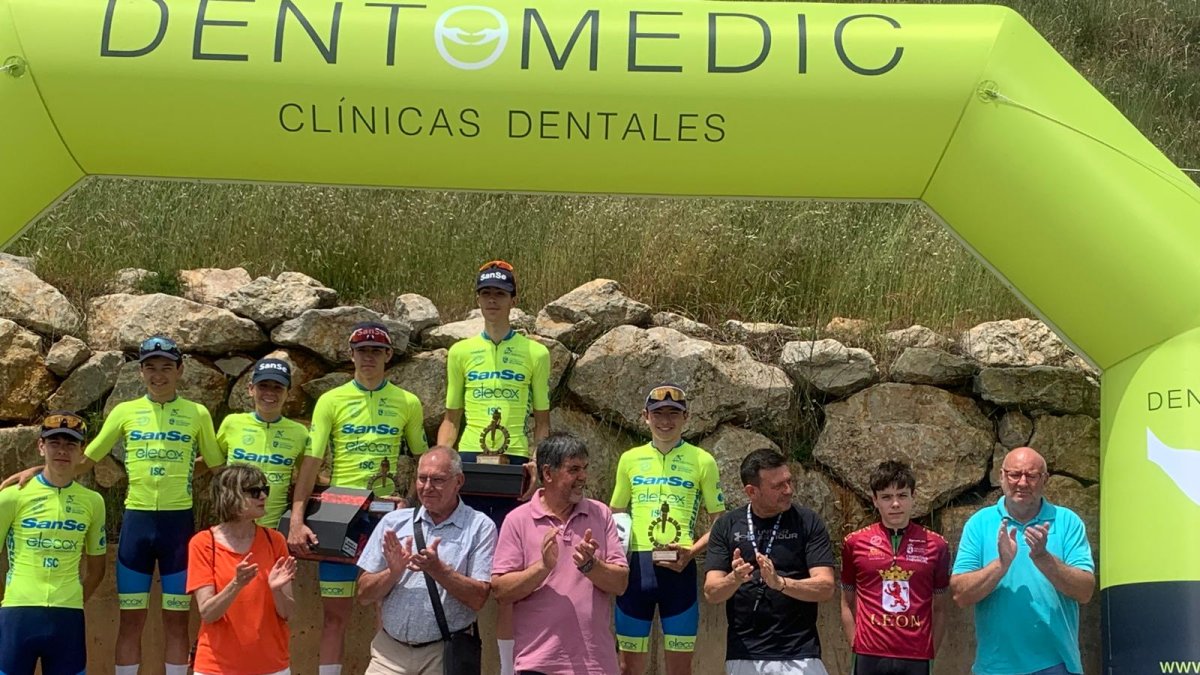 Sergio Sanz, del equipo madrileño Sanse, domina el VI Trofeo Ciclista ...