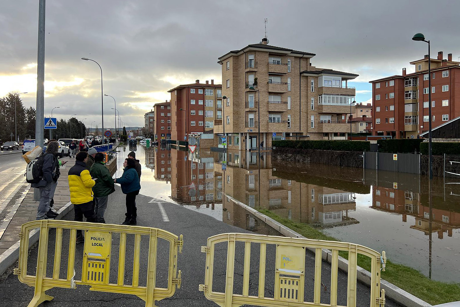 Preocupación por la crecida del Adaja en Ávila: las intensas lluvias ...
