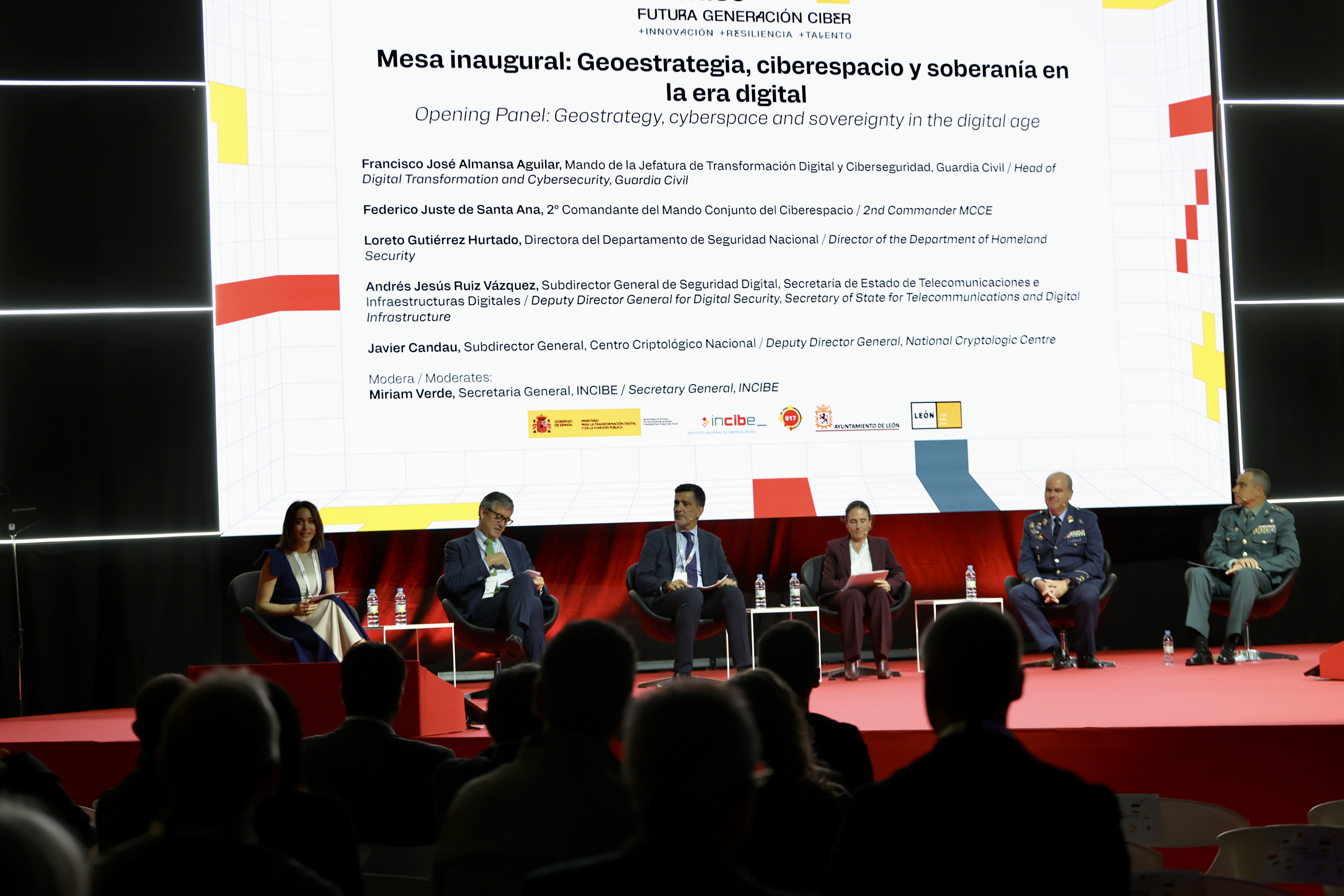Las fotos de la inauguración del Enise en León