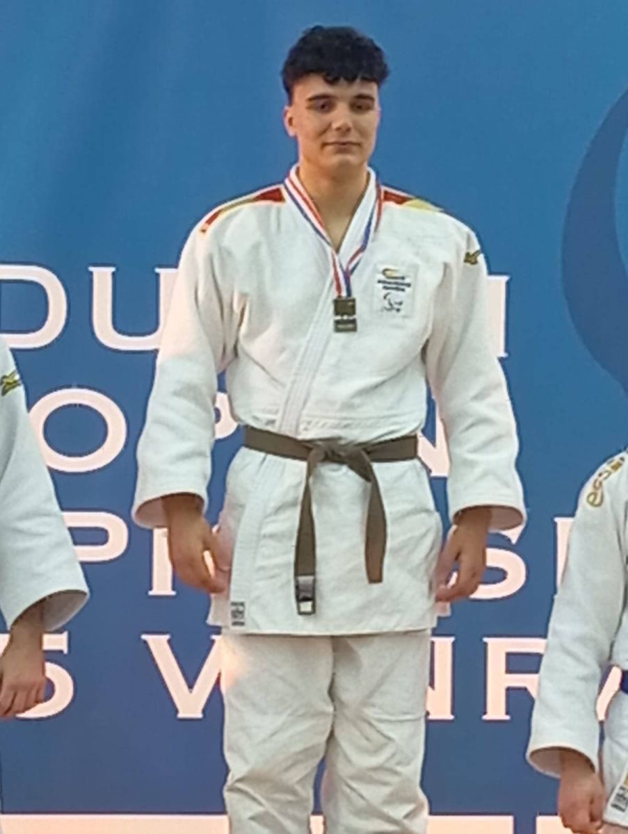 El leonés Hugo Fidalgo, del Club Kyoto, campeón de judo adaptado en los ...