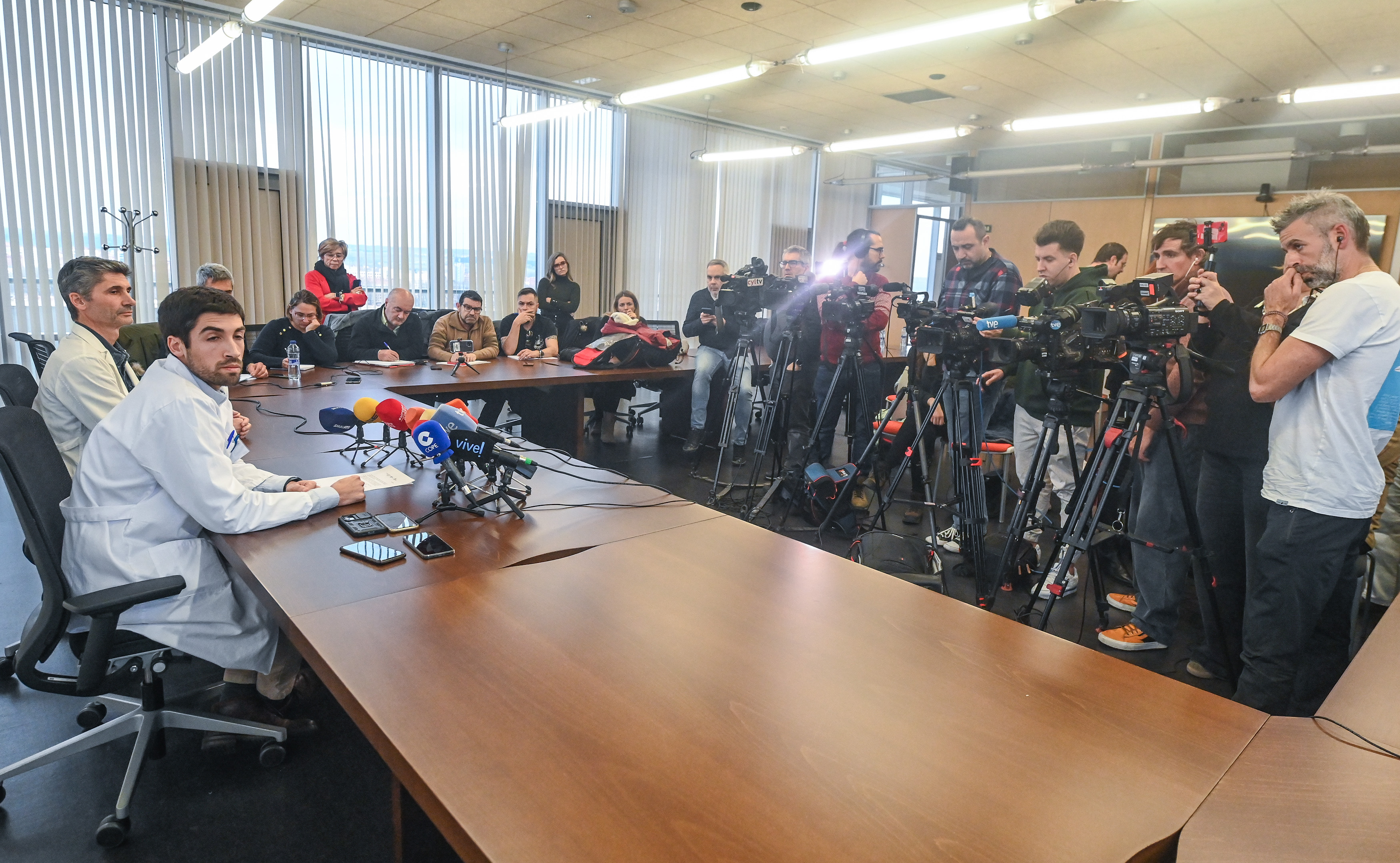 Dos pacientes de cáncer mueren al recibir 6 veces más dosis de quimio