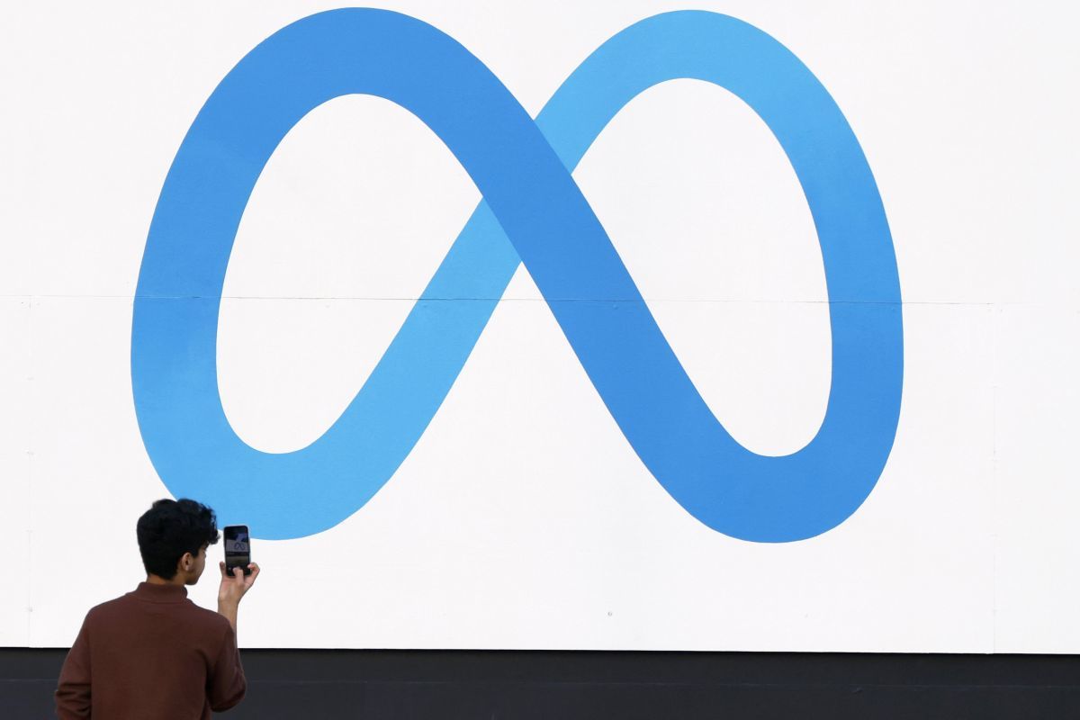 Meta cobrará por Facebook e Instagram