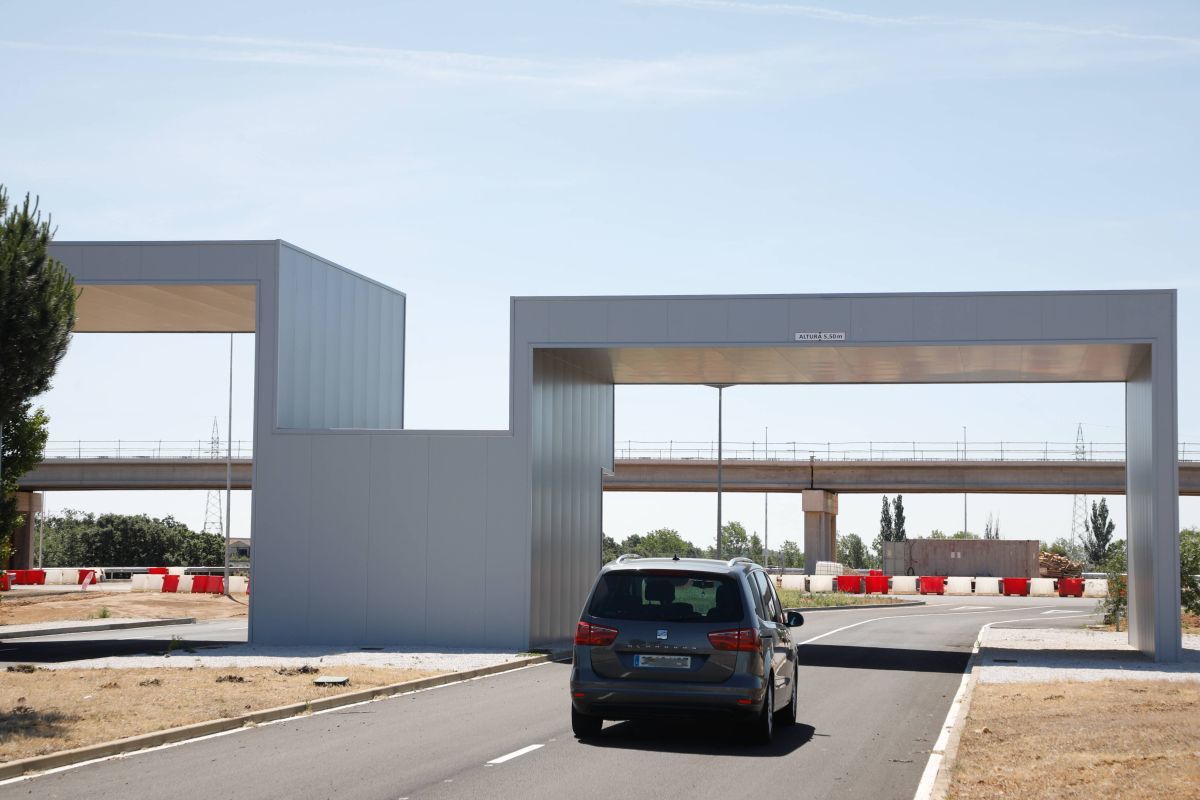 Las nuevas puertas abren el polígono de Villadangos en León